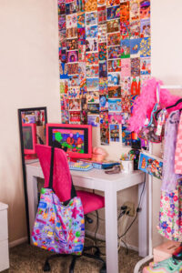 22 PERFECT PIECES FOR A NOSTALGIA CORE BEDROOM - Nostalchicks