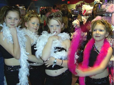 12 THINGS WE REMEMBER VIVIDLY ABOUT CLUB LIBBY LU - Nostalchicks