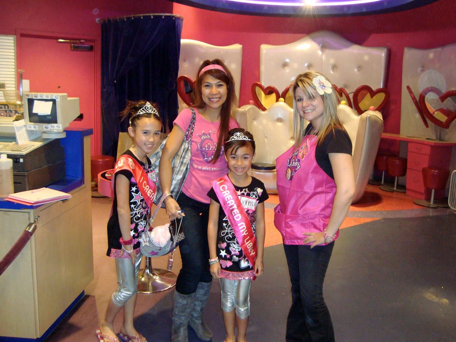 12 THINGS WE REMEMBER VIVIDLY ABOUT CLUB LIBBY LU - Nostalchicks