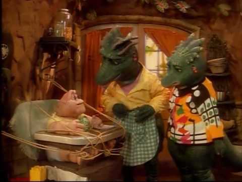 7 REASONS WHY BABY SINCLAIR FROM DINOSAURS IS OUR ICON - Nostalchicks