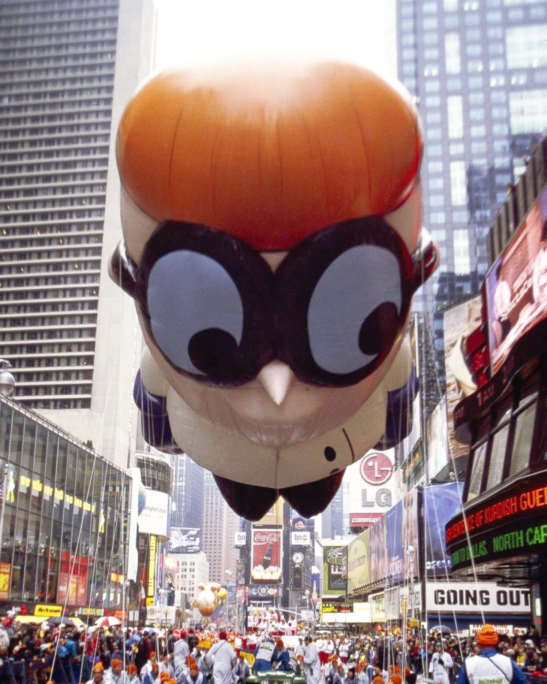 13 MOST ICONIC PARADE FLOATS - Nostalchicks