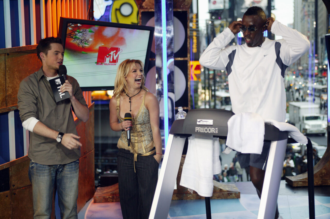 TRL - Nostalchicks