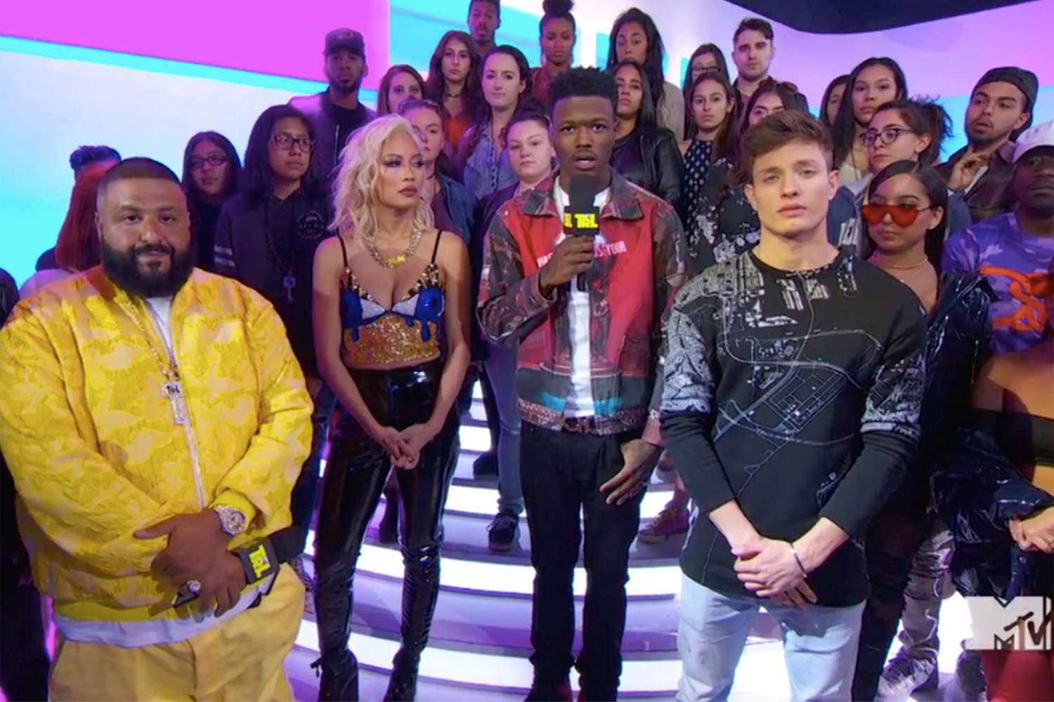 11 REASONS TRL ON MTV WAS EVERYTHING GROWING UP - Nostalchicks