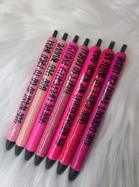 MEAN GIRLS INSPIRED PIECES - Nostalchicks