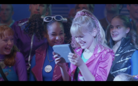 13 OF THE COOLEST THINGS FROM ZENON THE 21ST CENTURY - Nostalchicks