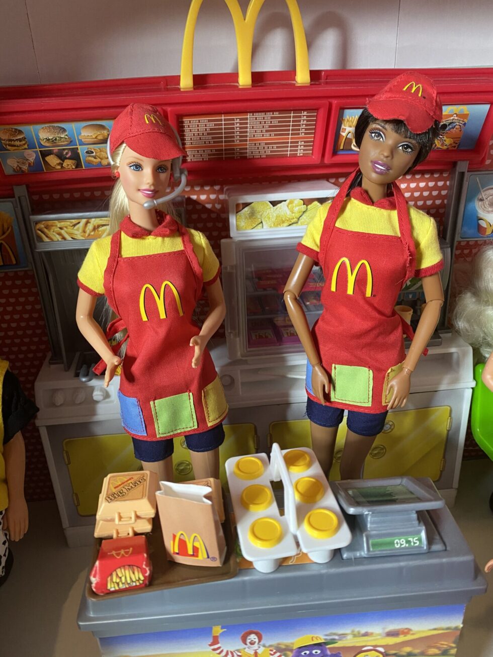 25 BARBIES YOU WANTED IN THE 90’S - Nostalchicks