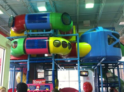 McDONALD'S PLAY PLACE - Nostalchicks