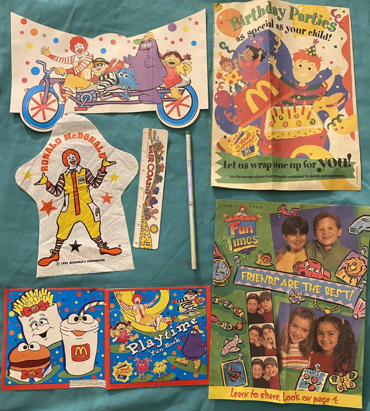 90'S McDONALD'S - Nostalchicks