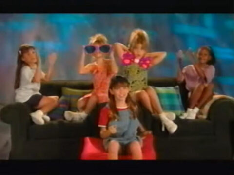 13 OF THE MOST ICONIC MARY-KATE AND ASHLEY SONGS - Nostalchicks