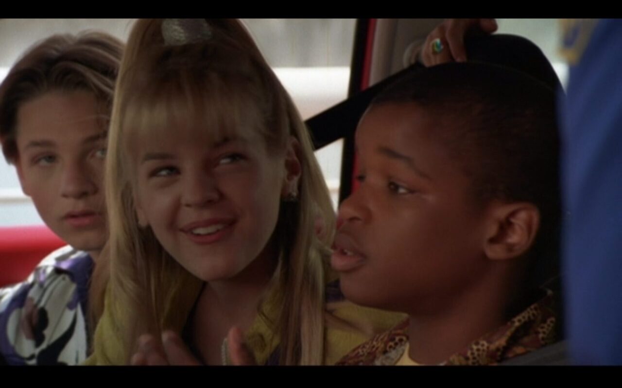 13 OF THE COOLEST THINGS FROM ZENON THE 21ST CENTURY - Nostalchicks