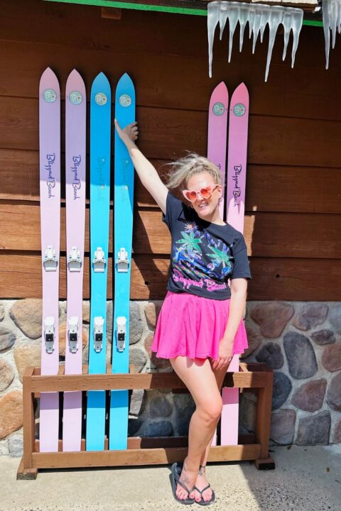 RETRO BLIZZARD BEACH OUTFIT - Nostalchicks