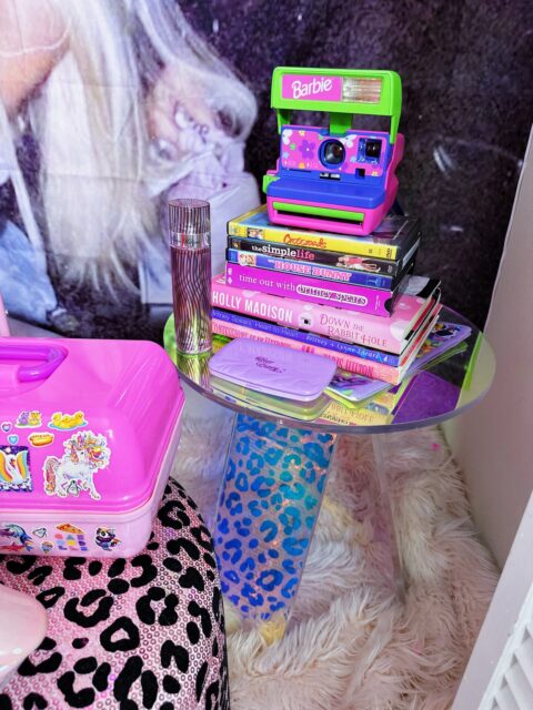 MY Y2K ROOM TOUR - Nostalchicks