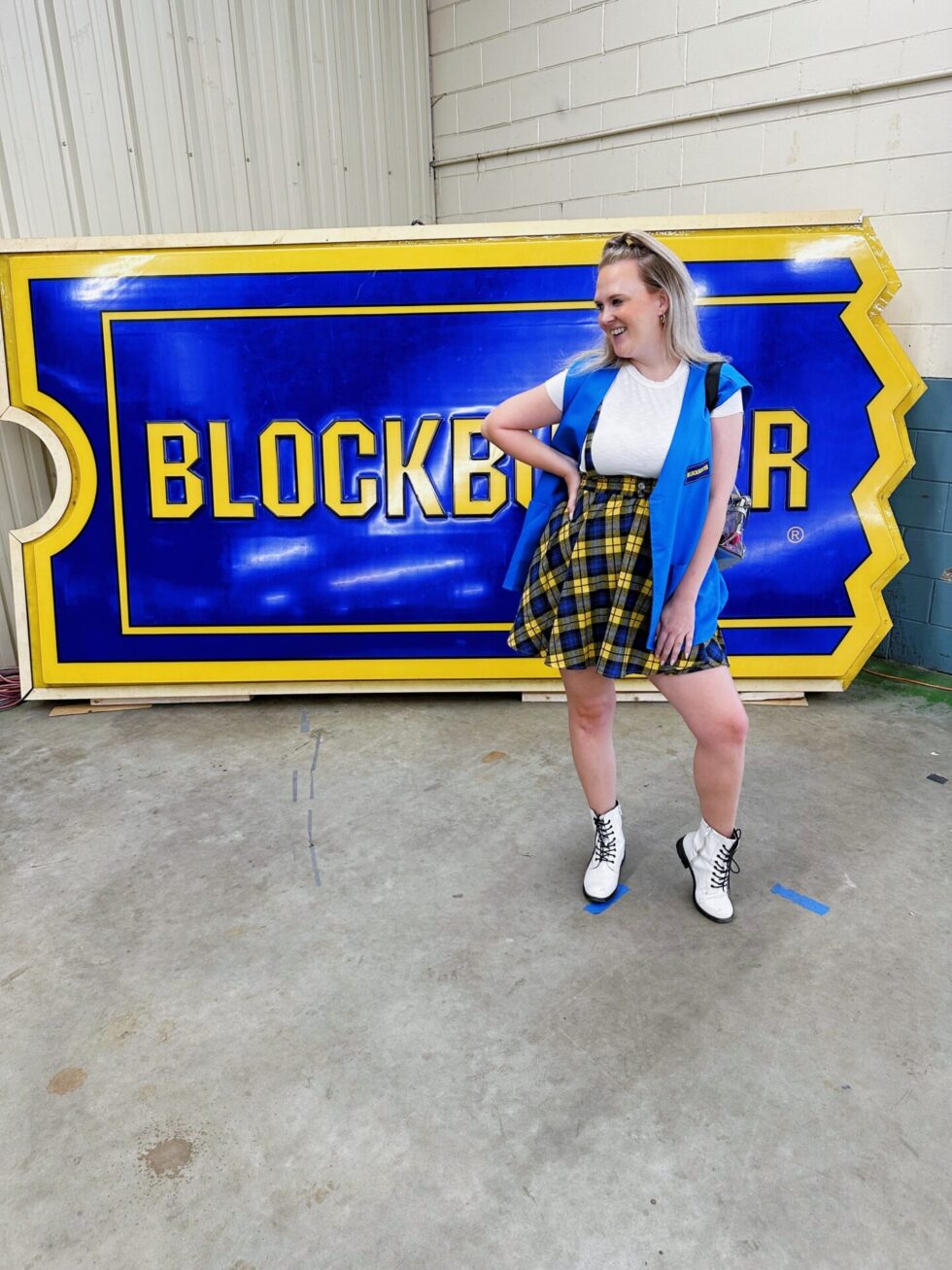 VISITING THE BLOCKBUSTER EXPERIENCE POP UP - Nostalchicks