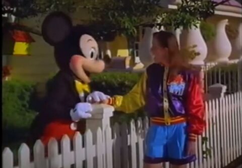 WALT DISNEY WORLD KIDS OLD & YOUNG MEETING BELOVED CHARACTERS 90'S COMMERCIAL - Nostalchicks