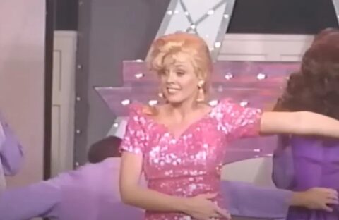 BARBIE EPCOT BIRTHDAY PARTY - Nostalchicks