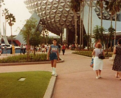 22 THROWBACK IMAGES AT DISNEY WORLDS EPCOT - Nostalchicks