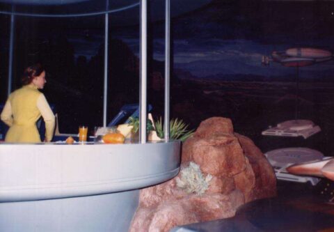 22 THROWBACK IMAGES AT DISNEY WORLDS EPCOT - Nostalchicks