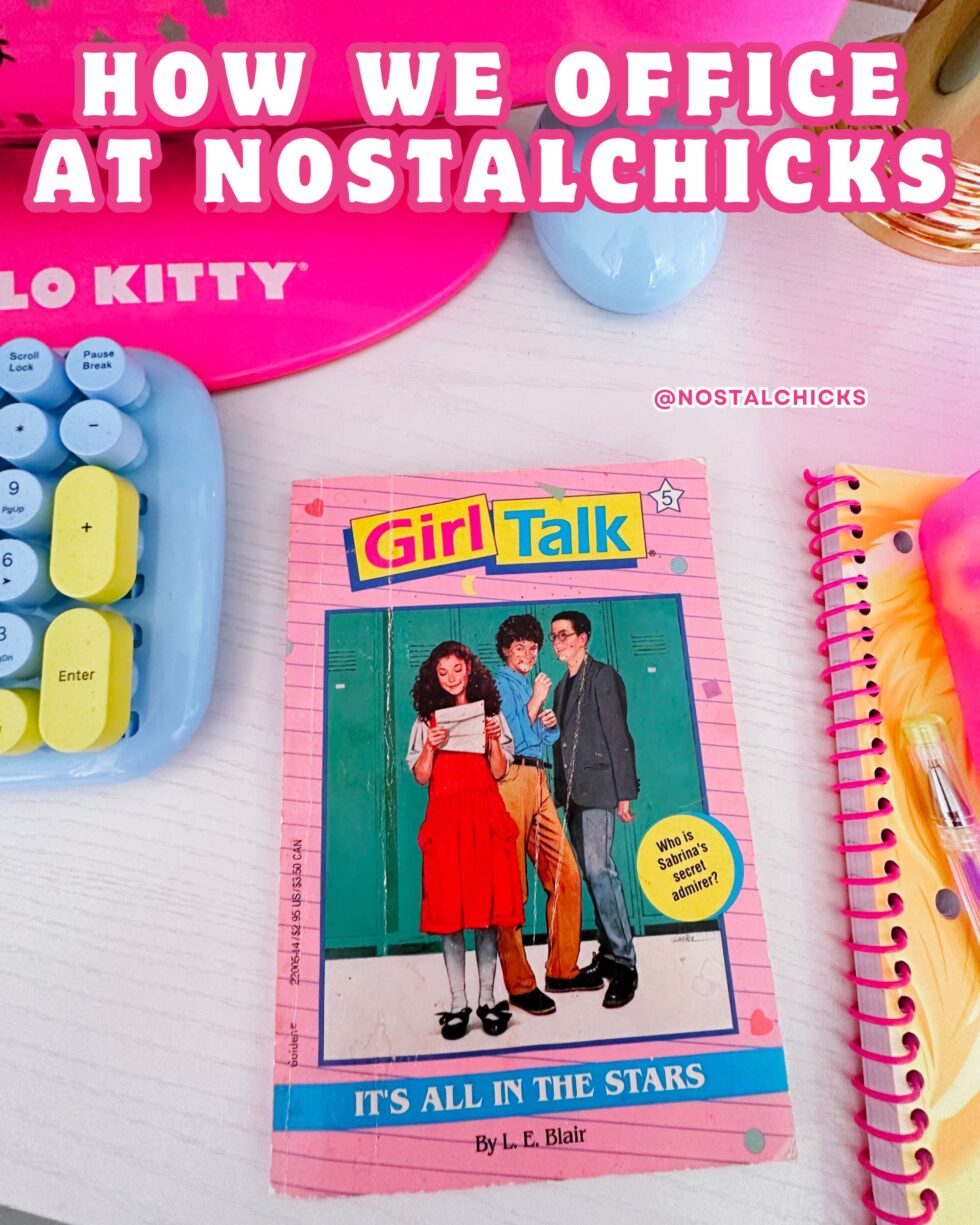 HOW WE OFFICE AT NOSTALCHICKS - Nostalchicks