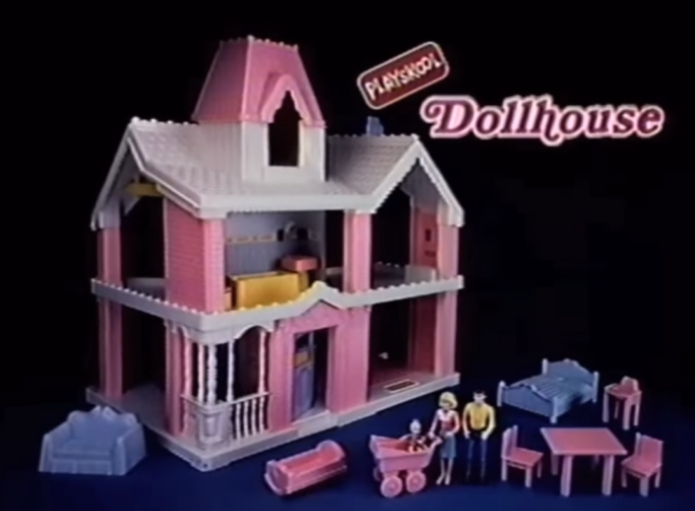 "PLAYSKOOL DOLLHOUSE" COMMERCIAL 1992 - Nostalchicks