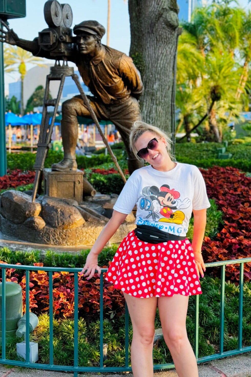MGM STUDIOS FIT - Nostalchicks