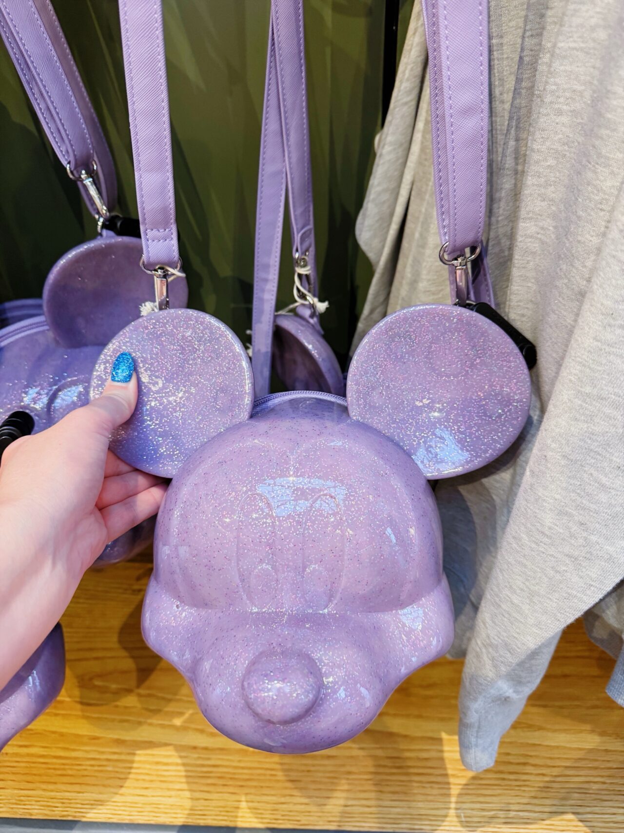 JON SECADA AT EPCOT - Nostalchicks